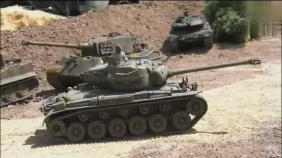 国外动态军事模型展,真实再现二战武器装备