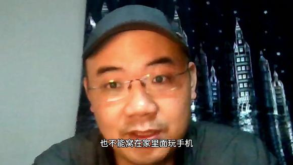 高中三年8+128g手机够不够用呢?一个80后大叔给的答案
