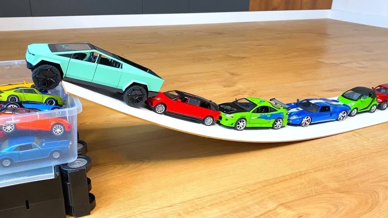 模型车在斜坡上移动到盒子里