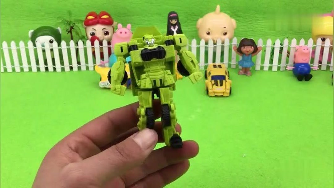 少儿:机器人汽车玩具沐医生3