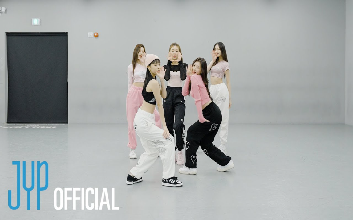 ITZY 《#Twenty》 Dance Practice练习室舞蹈视频公开,活泼可爱魅力...