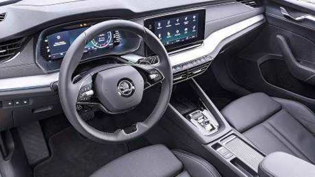 全新斯柯达明锐太靓!大掀背车尾,双联全液晶仪表,拨片档杆!