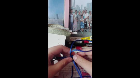 制作简单的中国结