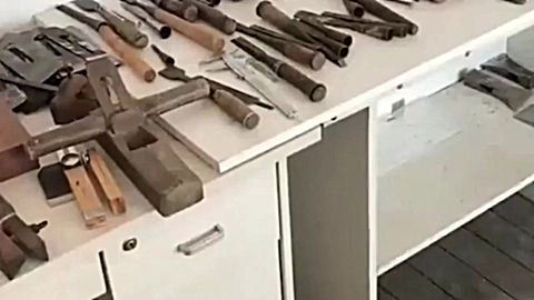 这都是木匠使用的工具,看起来非常的给力,里面还有我没见过的!