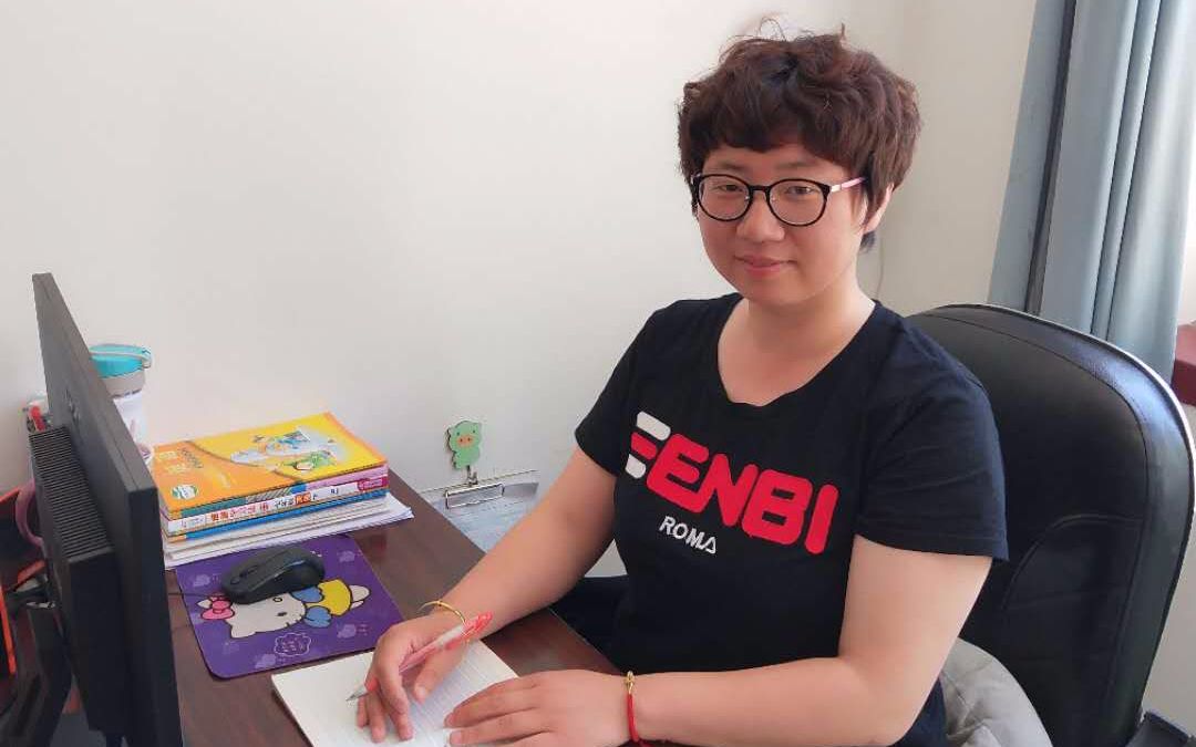 绥中县加碑岩乡联合学校王雪初中英语Unit4 Don’t eat in class ...