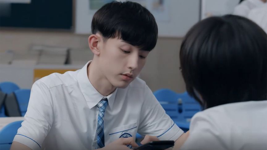 少年派:学霸就是学霸,计算机还能改成游戏机,能打cs呢