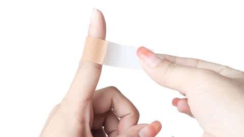 一不小心刮伤后怎么办?简单的通用应急处理方法,看完你就学会啦