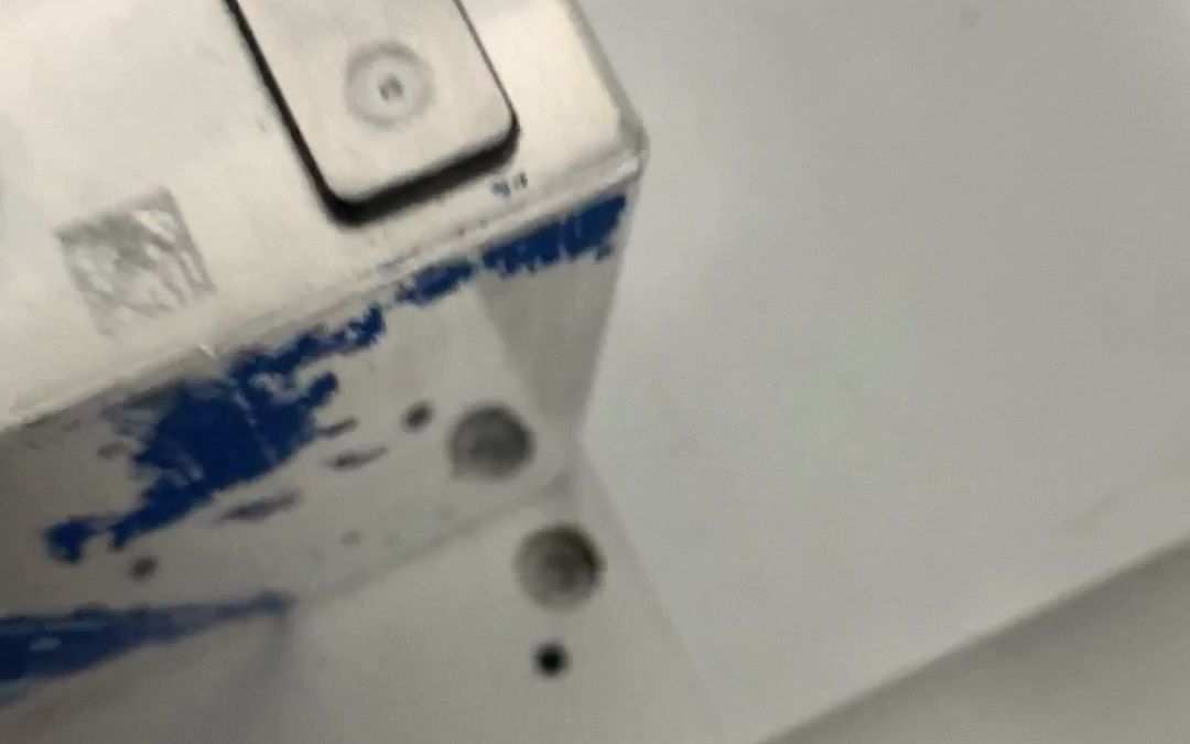 凯视佳UC3D线激光轮廓传感器-锂电池顶盖3D扫描缺陷检测