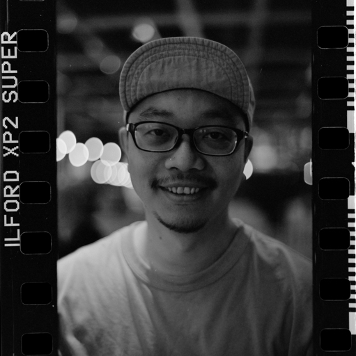 邬七捌啥都不干只拍娃 