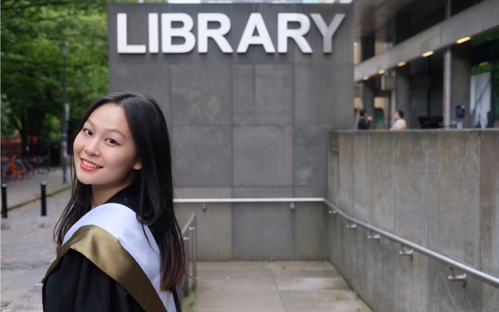 英国留学VLOG41|在爱丁堡的最后三天 搬家到伦敦全记录 赶论文/拍...