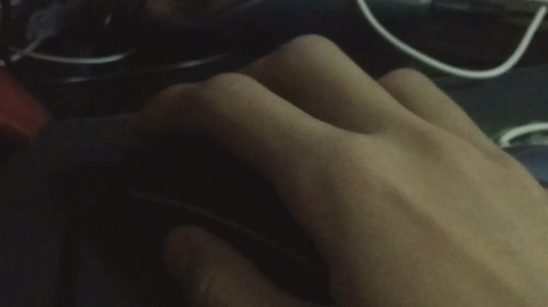 很明显,我又点坏了一个鼠标