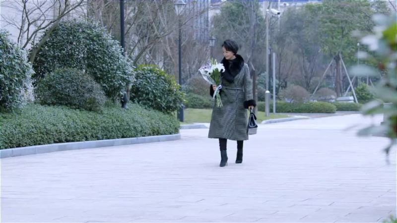 我和我的儿女们:晓雅眼看自己的病情愈来愈严重,脸上露出忧伤