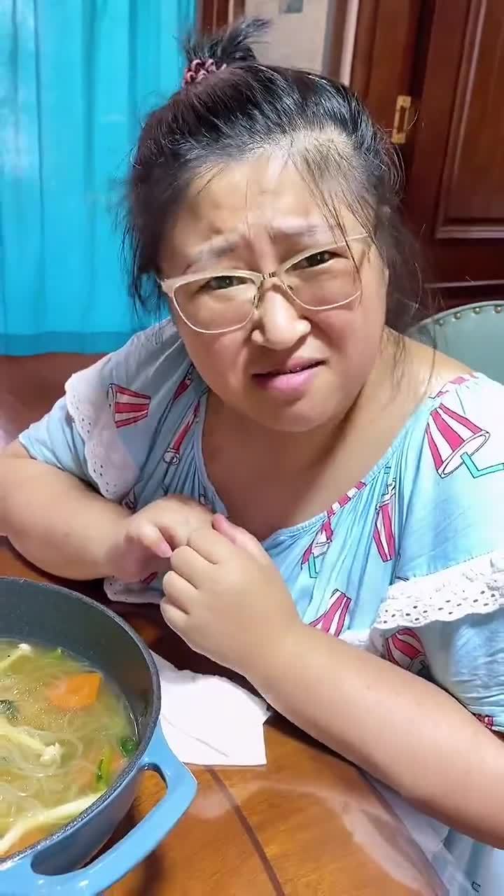 夫妻日常胡老师一直耿耿于怀的称呼