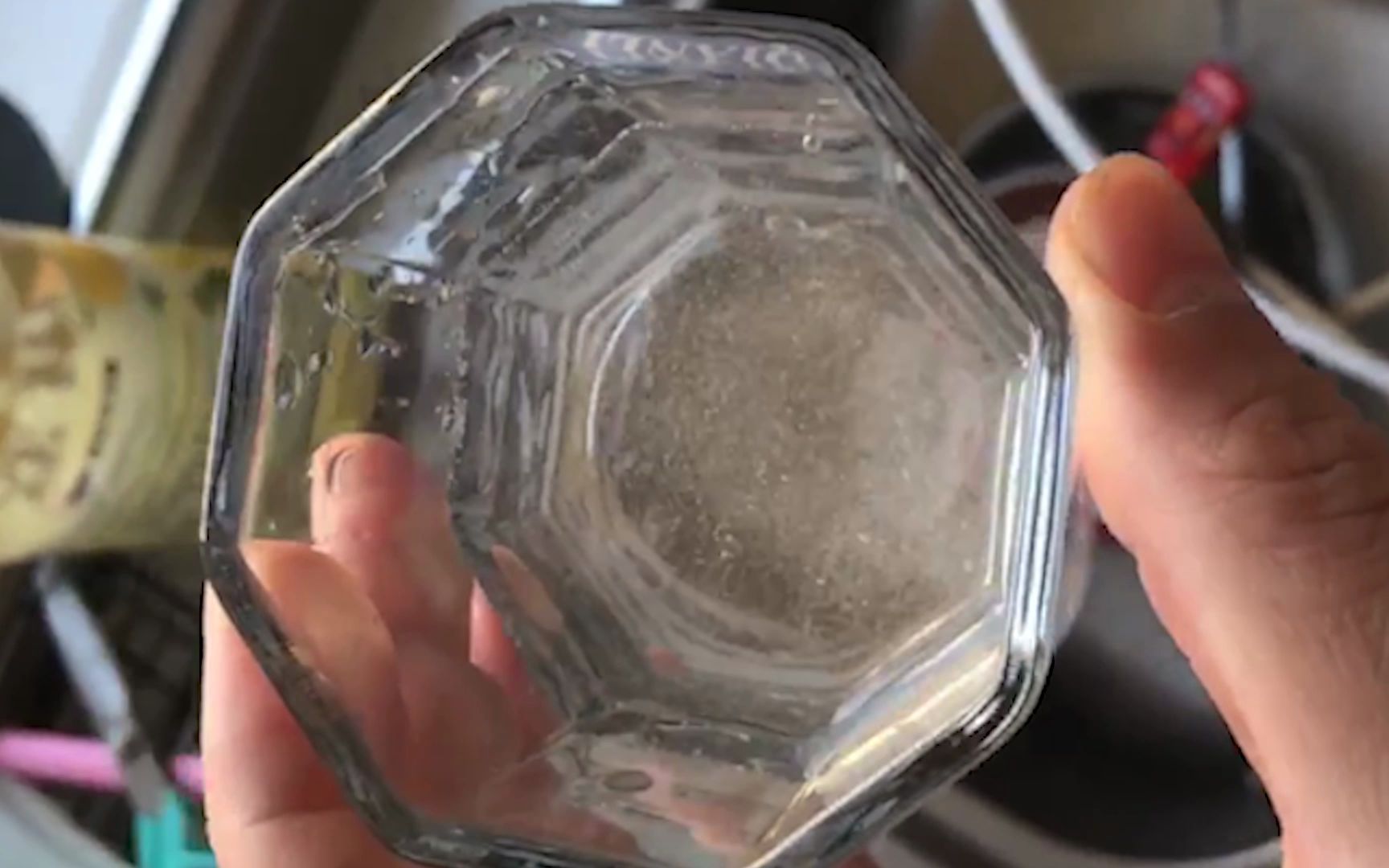 净水器知识扫盲-白色泡沫