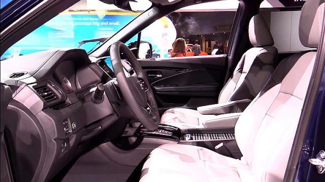 看国外汽车展览会,买不起也可以过一下眼瘾!