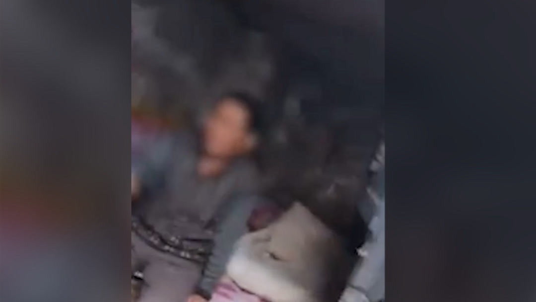 惊!男子喝掉2两多消毒防疫酒精,拉去医院大夫一看:都吸收了