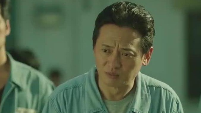 小伙被人栽赃陷害,被法官判15年刑期,在监狱却成为了大哥!《检察官...