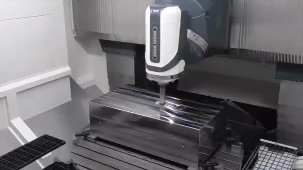 数控机床加工注塑模具,网友:这种看起来就很贵的样子!