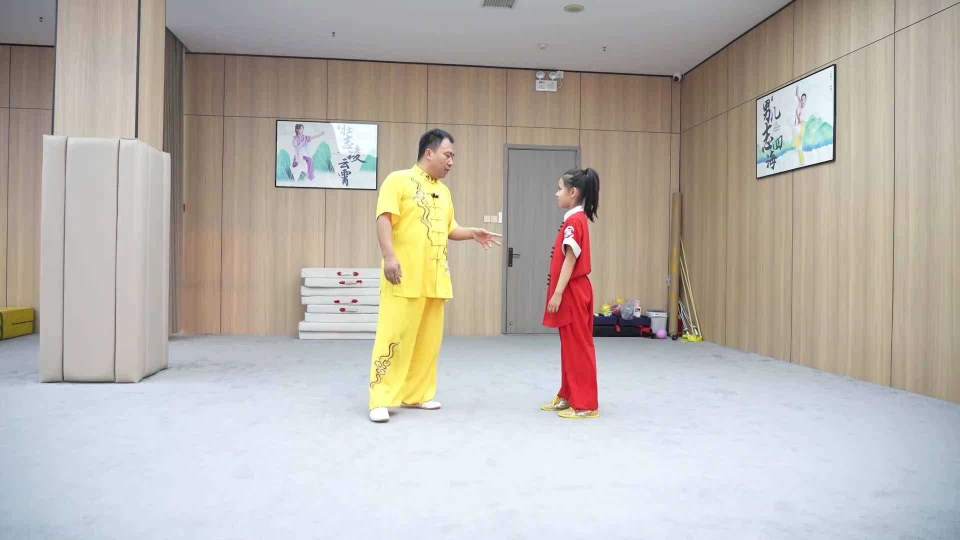 郑州的小女孩,仅仅一年时间学了这么多技能,十分你给孩子打几分