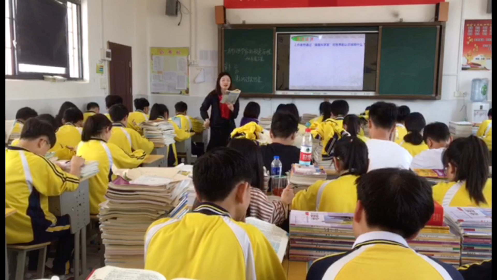 【白鼠老师的公开课】荷塘月色 一名物理学家的教育历程 一年里进步...