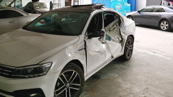 大众凌度重大事故,全车安全带和气囊都失效,原因到底是为什么?