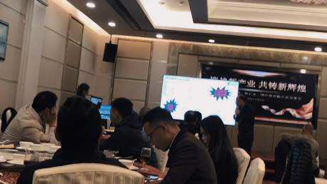 华为分享支持华为手机和 HUAWEI MateBook 笔记本间多屏协同