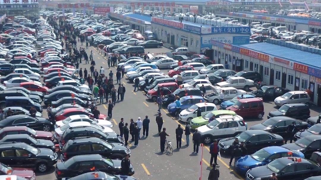 换车后旧车卖给谁更划算?