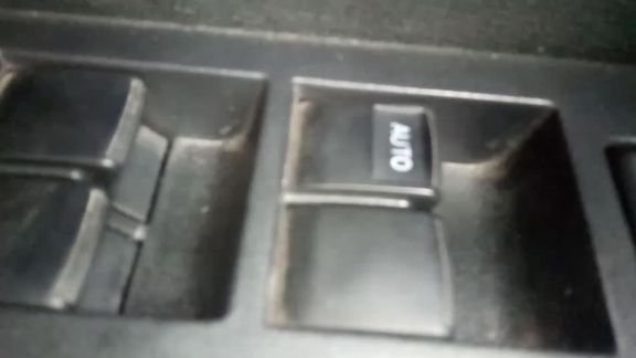 升降玻璃锁贴个面膜防止划痕