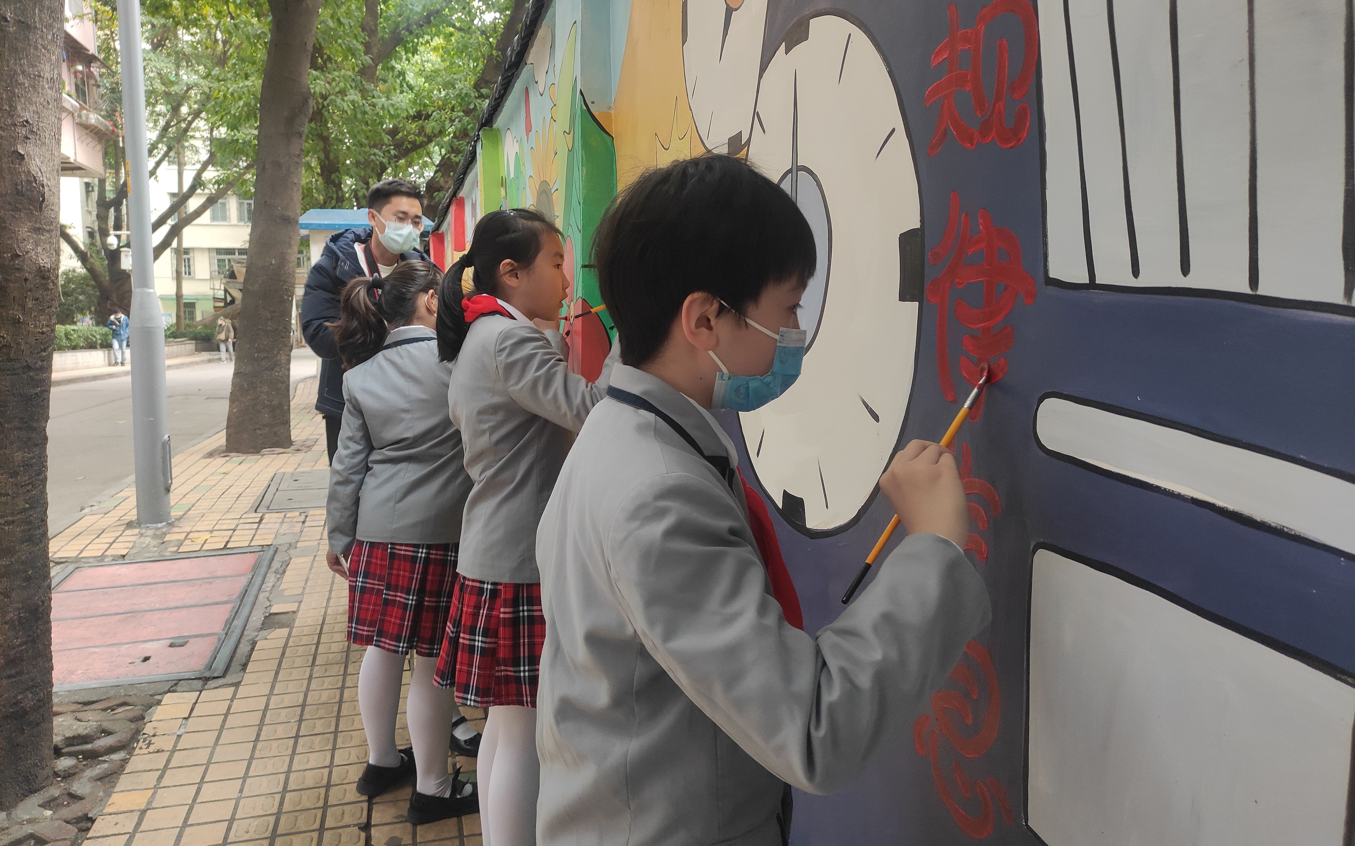 越秀区社区精神文明宣传彩绘活动 --建设街彩绘长廊点睛仪式顺利开展!