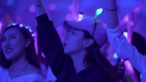 官方视频来啦!周杰伦地表最强演唱会《开不了口》高清完整版