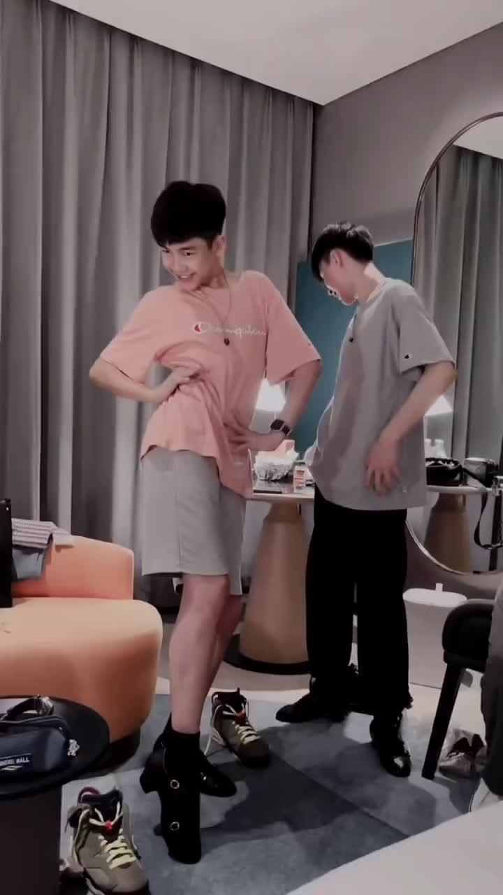 ...王崇墨李茉晗 #拉丁