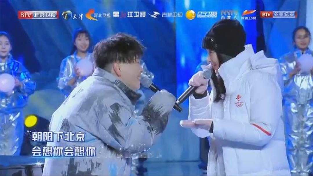 2021北京卫视跨年:常石磊携手关晓彤演唱《相约北京》,观众嗨了