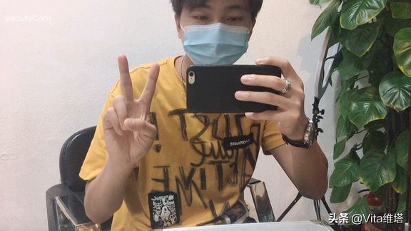 疫情还没过、和大家发分享一下,发型师日常所用到的工具