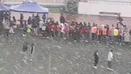 见识一下北方大学生的体测!