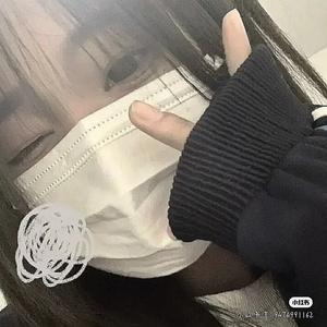 是阿辞哟 