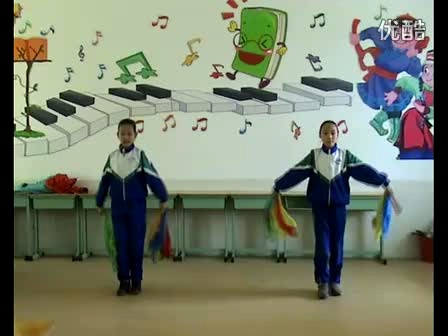 小学生课间筷子舞