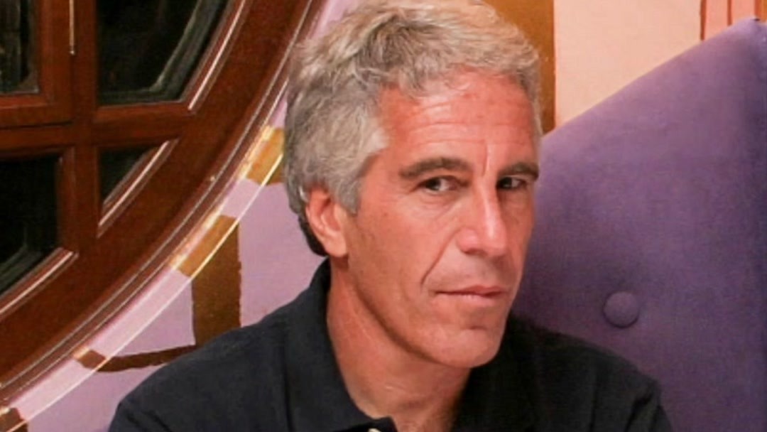 涉嫌性侵拐卖未成年女性 美国富豪爱泼斯坦狱中上吊自杀