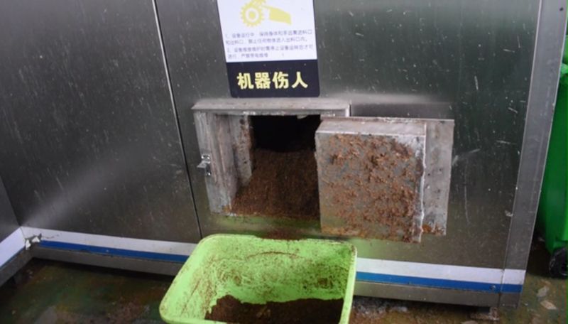 餐厨垃圾处理设备厂家:“吃”进的是厨余垃圾 吐出的是有机肥