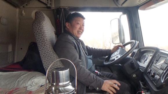 大货车的轮胎折旧能有多高?看老司机是怎么算的,听了让人吃惊