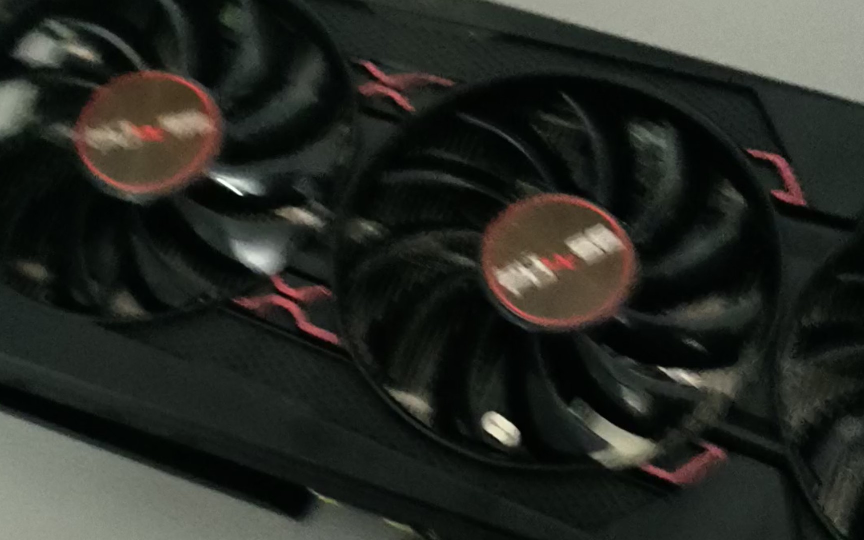 矿卡5600xt到祸了,但掉了颗螺丝,附3dmark测试