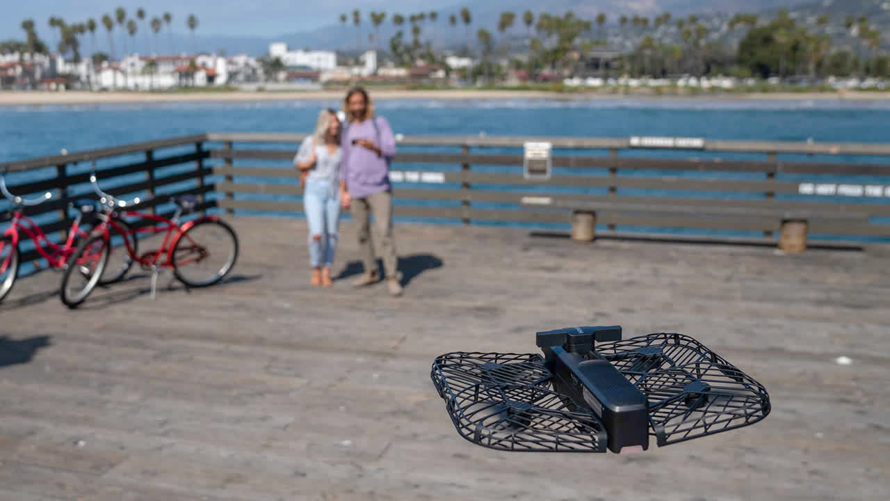 大疆Spark无人机最强对手来袭,小黑侠Hover 2