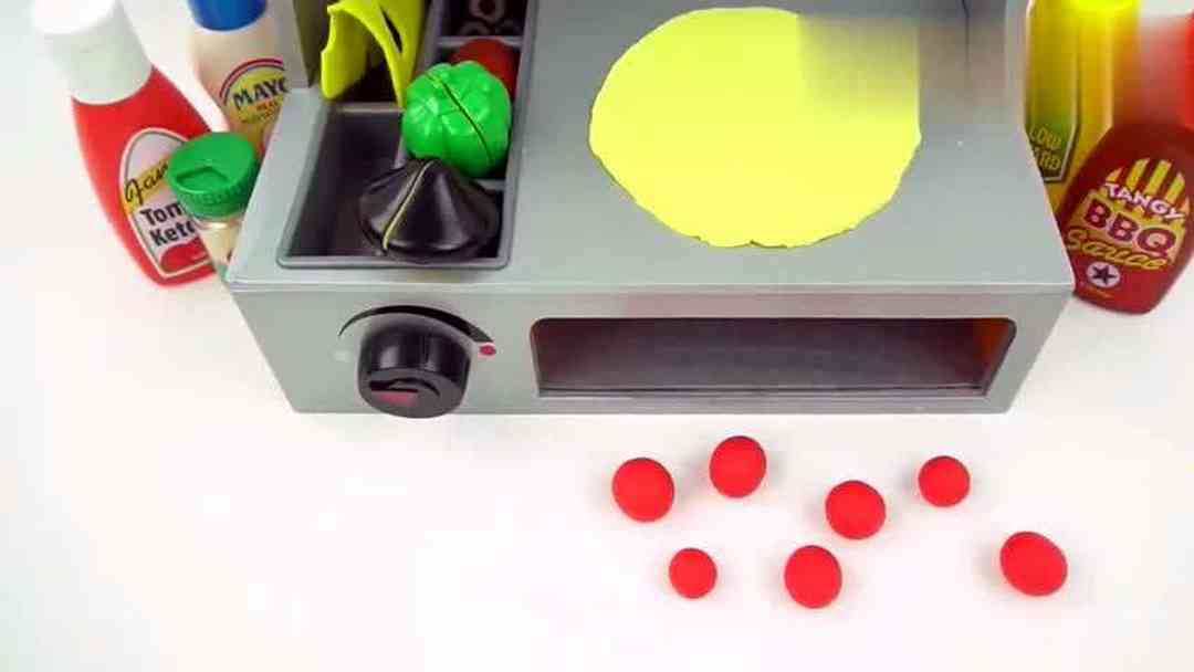 创意手工制作:做美味水果披萨