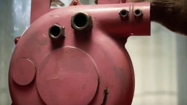 《啥是佩奇》宣传片网络爆红,中国移动恐成最大赢家