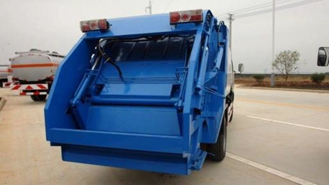 连杆驱动的翻转机构工作原理是什么?生活中那些地方能用到?