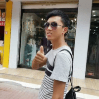 小梁看奇闻 