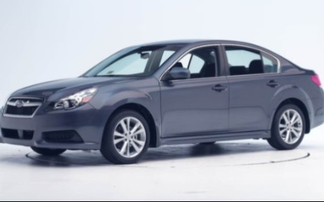 2013款斯巴鲁力狮 FCW/AEB测试