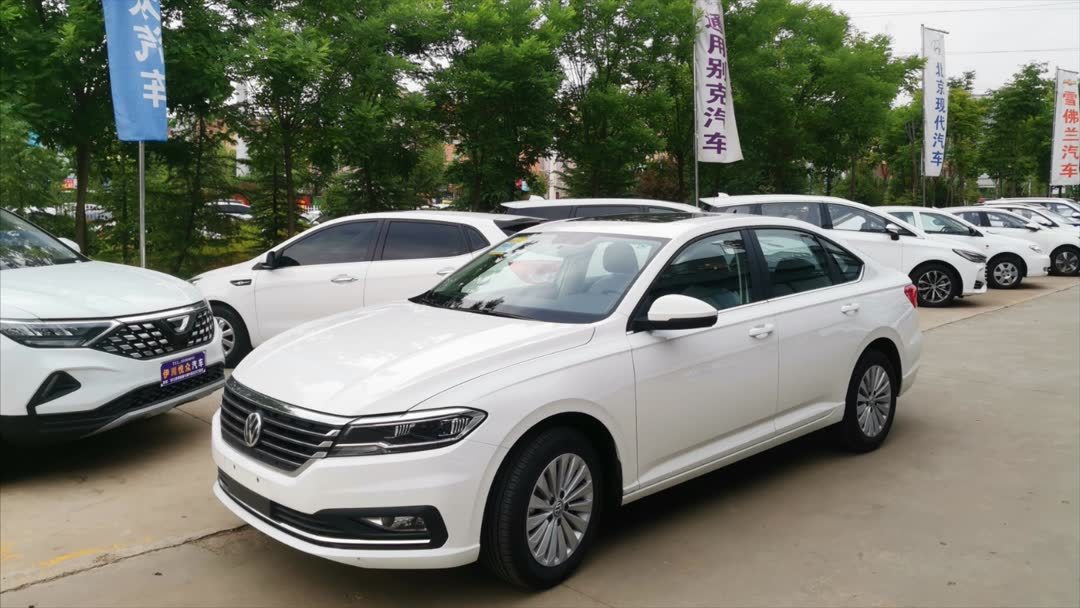 客户买的大众朗逸,裸车10万多,带主动刹车系统,这价格怎么样?