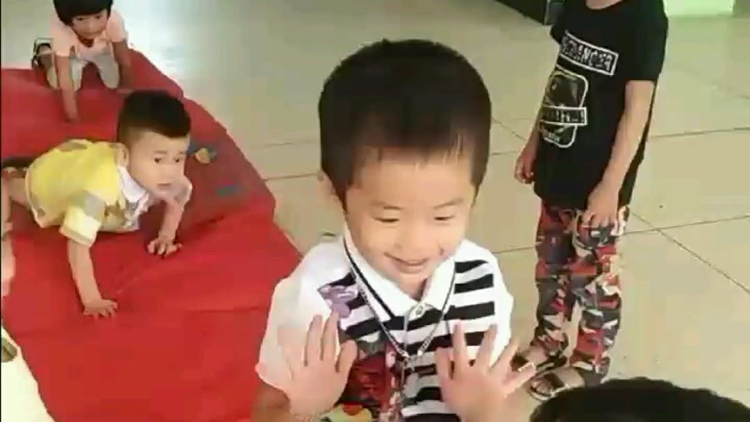 幼儿园活动视频