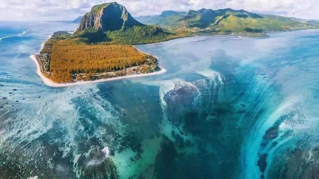 最大瀑布不在陆地在海底?每秒倾泻50亿吨水,太壮观了!