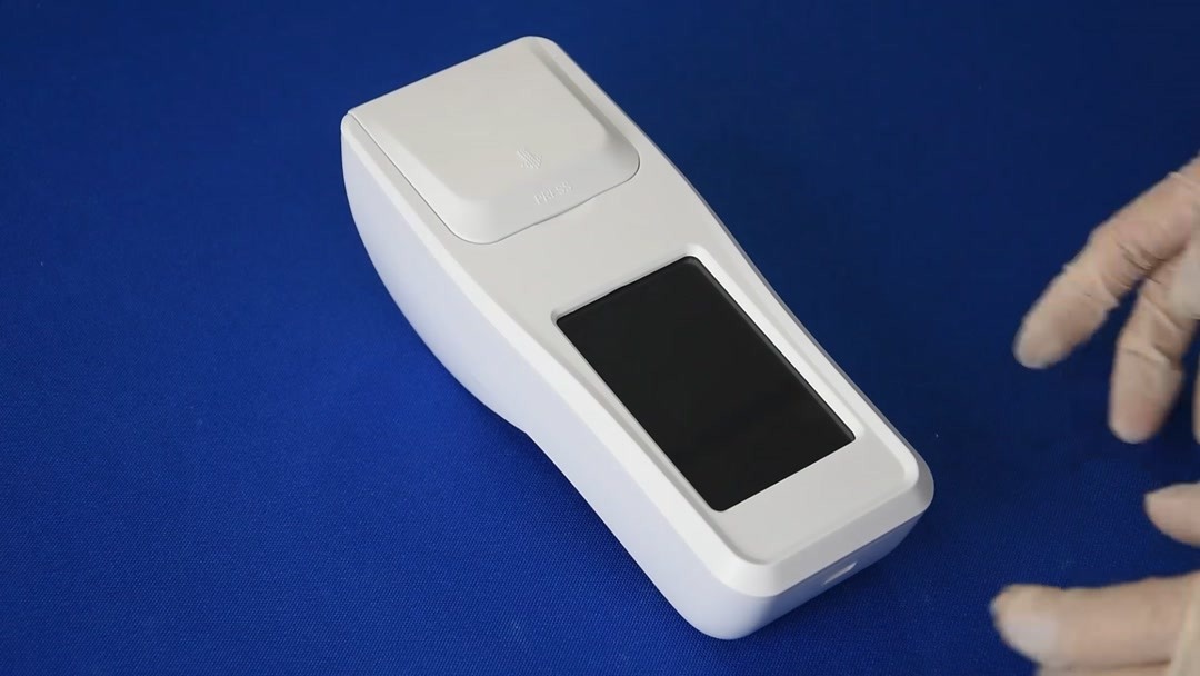 怎样操作测水中氨氮的仪器?